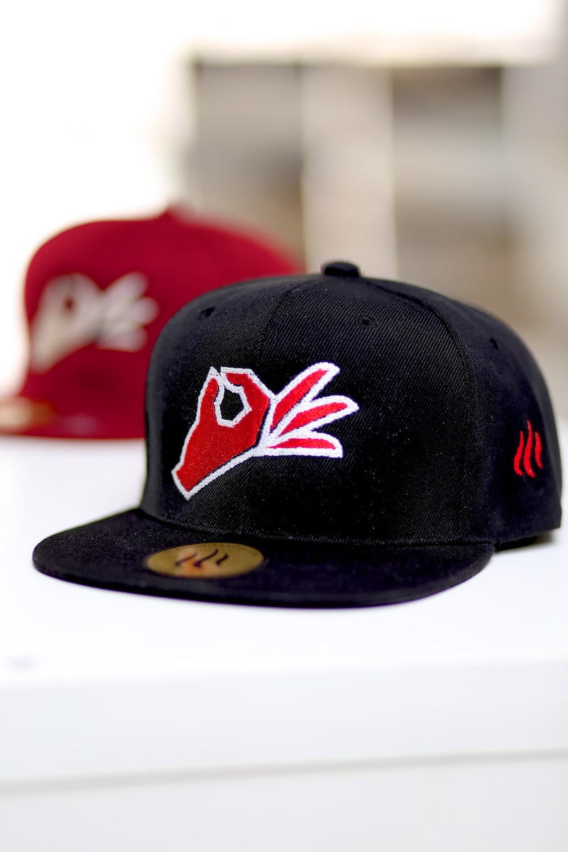 The Yo! fitted cap, black – Burning Sands™
